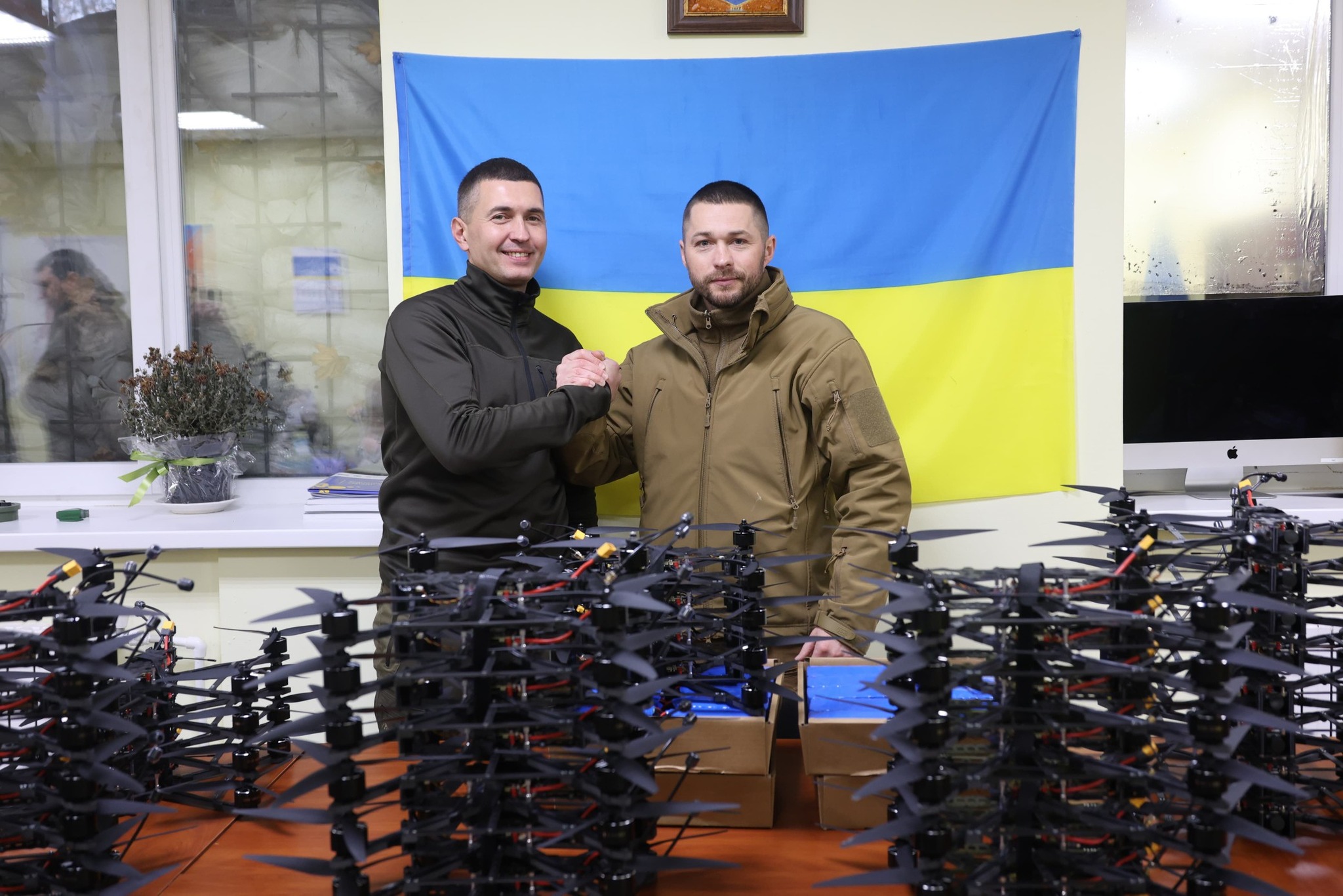 Вадим Філашкін вручив відзнаку Президента України «За оборону України ...