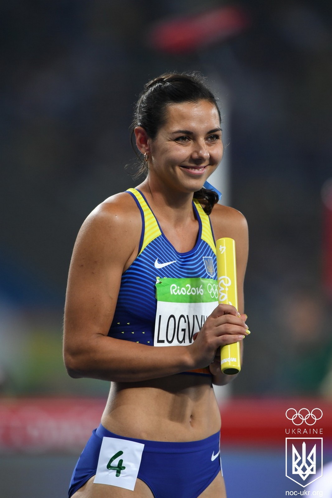 Легкоатлетка Донеччини Аліна Логвиненко в складі естафетної команди ...